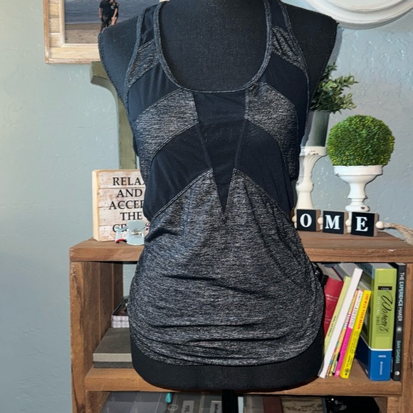 City Streets | Tops | Womans Medium City Streets Workout Top Gray And ...